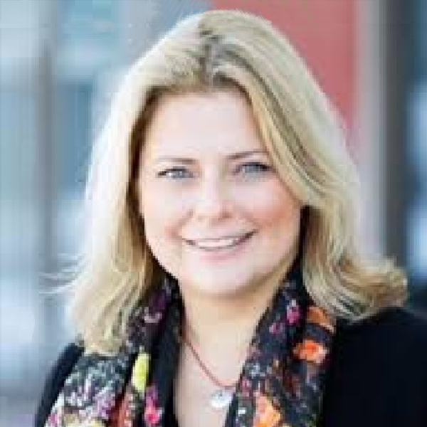 피나르 에미르닥 - 위키원